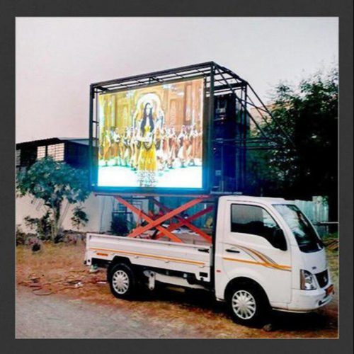 led-screen-display-mobile-van