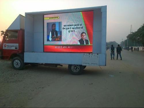 led-van-screen-advertising